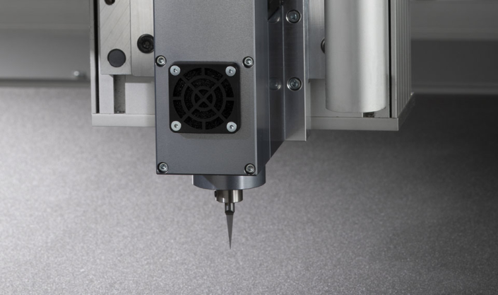 Oscillating tangential cutting head | vhf camfacture AG